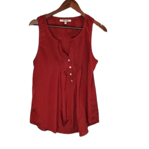 Daniel Rainn | Tops | Daniel Rainn Cute Half Button Tank Top | Poshmark